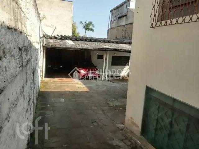 Casa / Sobrado para Venda em Porto Alegre/RS Medianeira 2 Quartos