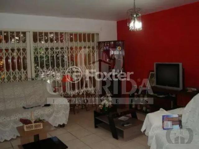 Casa / Sobrado para Venda em Porto Alegre/RS Medianeira 2 Quartos