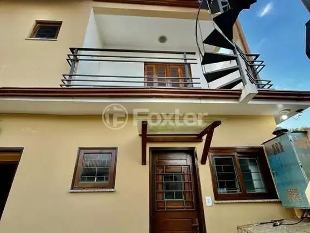 Casa / Sobrado para Venda em Porto Alegre/RS Medianeira 2 Quartos