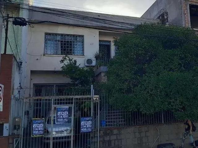 Casa / Sobrado para Venda em Porto Alegre/RS Medianeira 3 Quartos