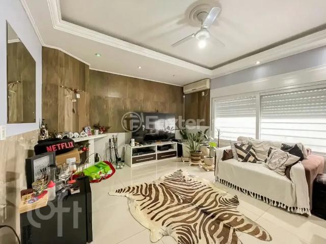 Casa / Sobrado para Venda em Porto Alegre/RS Medianeira 3 Quartos