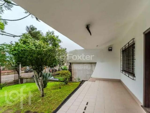 Casa / Sobrado para Venda em Porto Alegre/RS Medianeira 3 Quartos