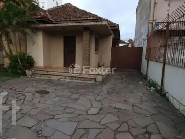 Casa / Sobrado para Venda em Porto Alegre/RS Medianeira 3 Quartos