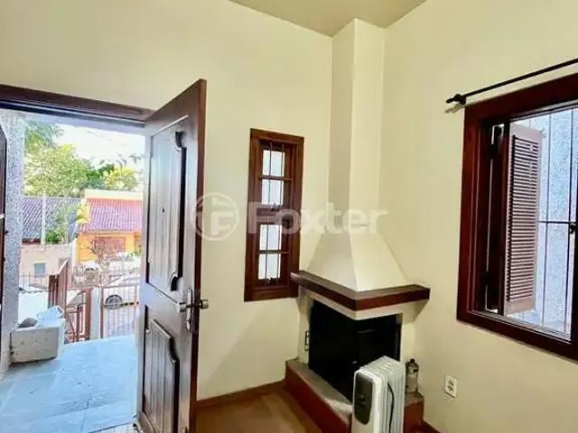 Casa / Sobrado para Venda em Porto Alegre/RS Medianeira 3 Quartos