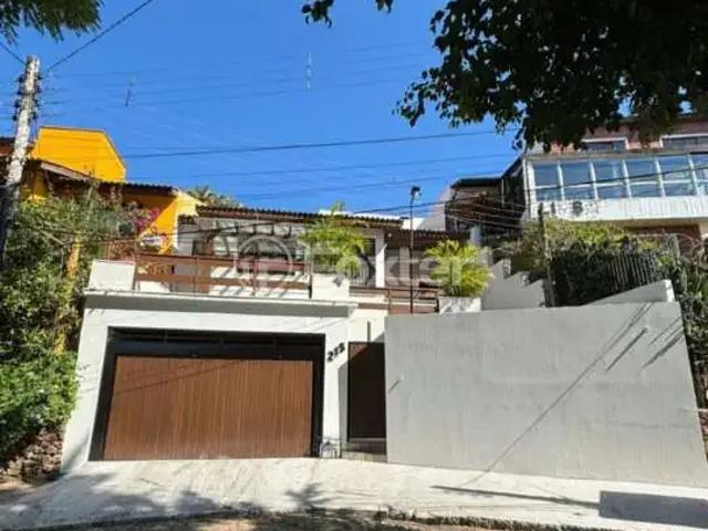Casa / Sobrado para Venda em Porto Alegre/RS Medianeira 3 Quartos