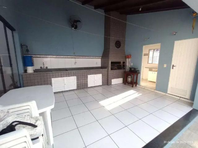 Casa / Sobrado para Venda em Porto Alegre/RS Medianeira 3 Quartos