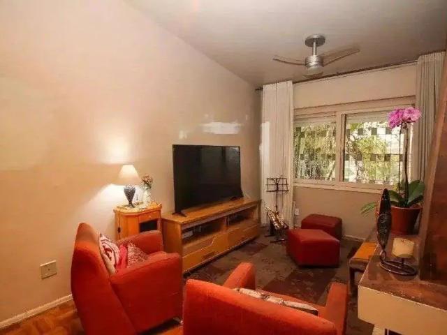 Casa / Sobrado para Venda em Porto Alegre/RS Medianeira 3 Quartos