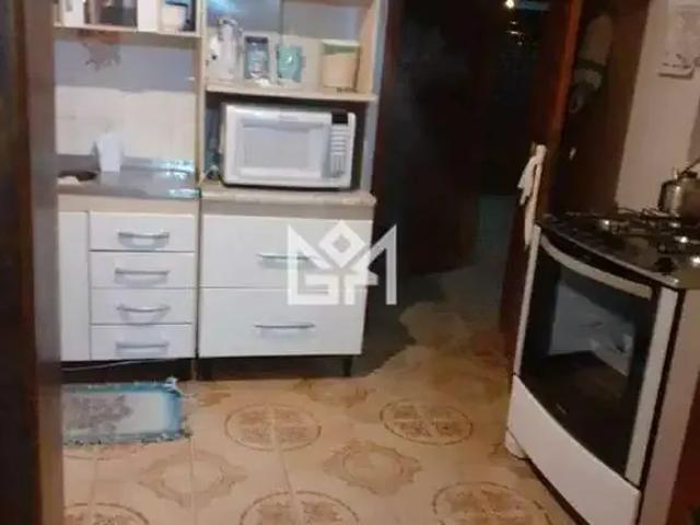 Casa / Sobrado para Venda em Porto Alegre/RS Medianeira 3 Quartos