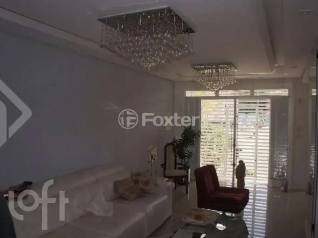 Casa / Sobrado para Venda em Porto Alegre/RS Medianeira 4 Quartos