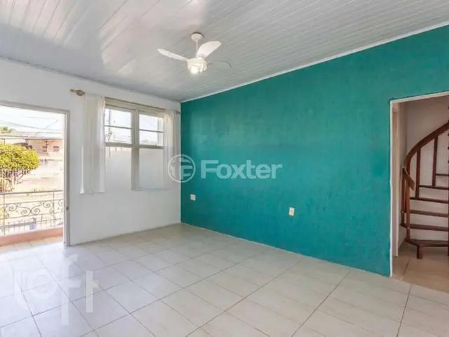 Casa / Sobrado para Venda em Porto Alegre/RS Medianeira 4 Quartos