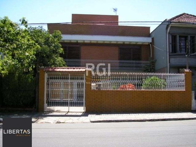 Casa / Sobrado para Venda em Porto Alegre/RS Medianeira 5 Quartos