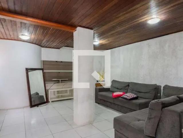 Casa / Sobrado para Venda em Porto Alegre/RS Medianeira 6 Quartos