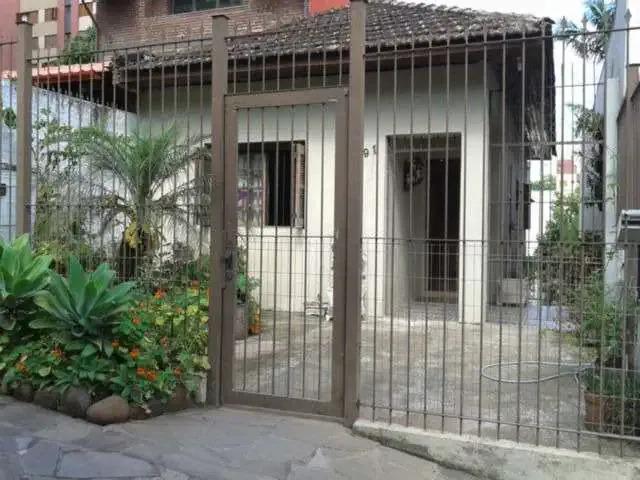Casa / Sobrado para Venda em Porto Alegre/RS Mont Serrat 1 Quartos
