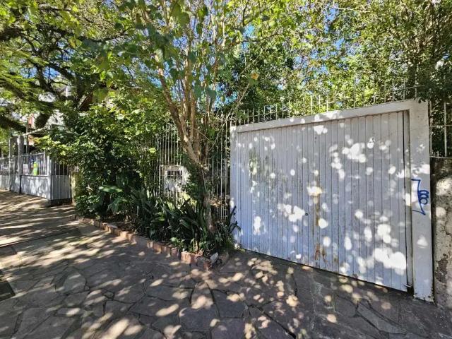 Casa / Sobrado para Venda em Porto Alegre/RS Mont Serrat 3 Quartos