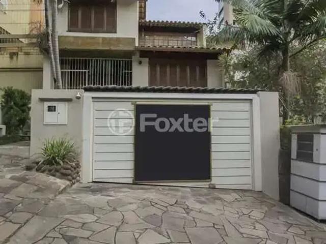 Casa / Sobrado para Venda em Porto Alegre/RS Mont Serrat 3 Quartos