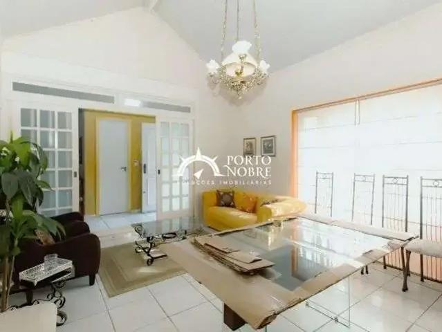 Casa / Sobrado para Venda em Porto Alegre/RS Mont Serrat 3 Quartos