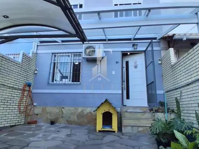 Casa / Sobrado para Venda em Porto Alegre/RS Morro Santana 2 Quartos