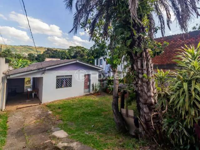 Casa / Sobrado para Venda em Porto Alegre/RS Morro Santana 2 Quartos