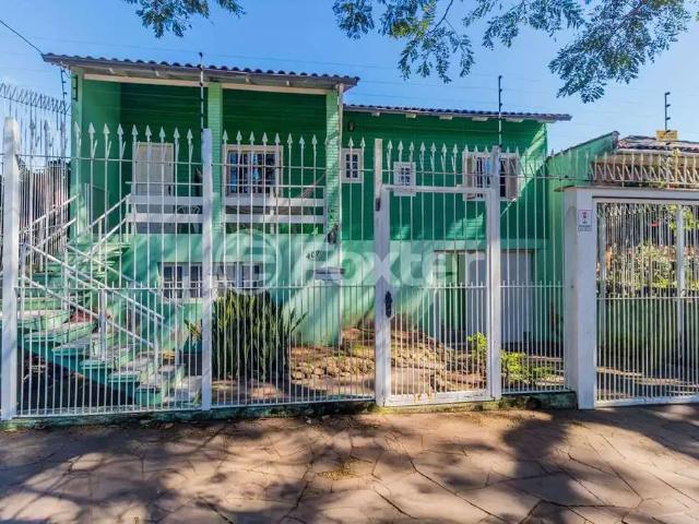 Casa / Sobrado para Venda em Porto Alegre/RS Morro Santana 2 Quartos