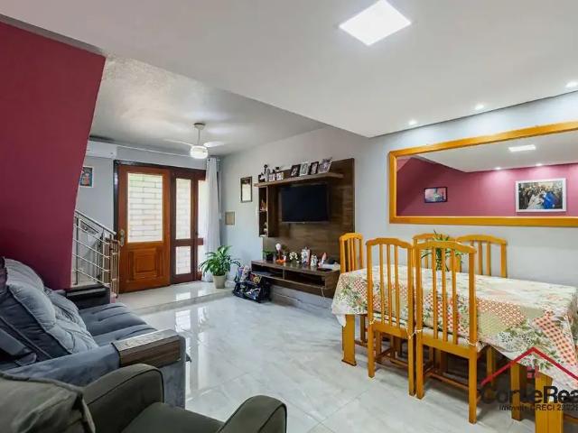 Casa / Sobrado para Venda em Porto Alegre/RS Morro Santana 2 Quartos