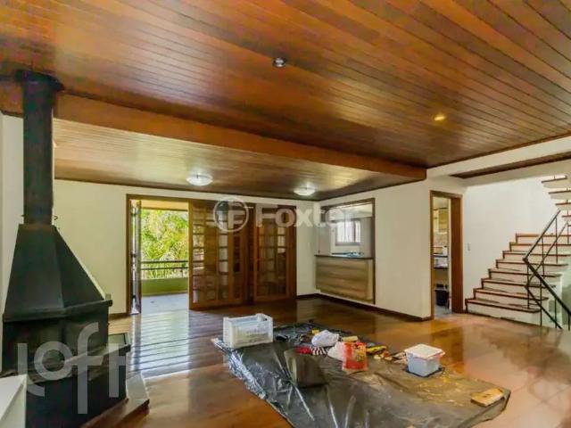 Casa / Sobrado para Venda em Porto Alegre/RS Morro Santana 3 Quartos