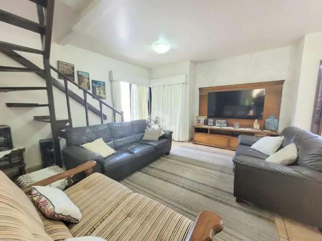 Casa / Sobrado para Venda em Porto Alegre/RS Morro Santana 3 Quartos