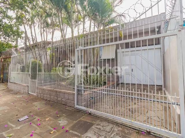 Casa / Sobrado para Venda em Porto Alegre/RS Morro Santana 3 Quartos