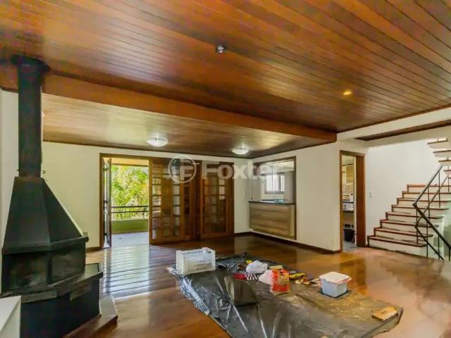Casa / Sobrado para Venda em Porto Alegre/RS Morro Santana 3 Quartos