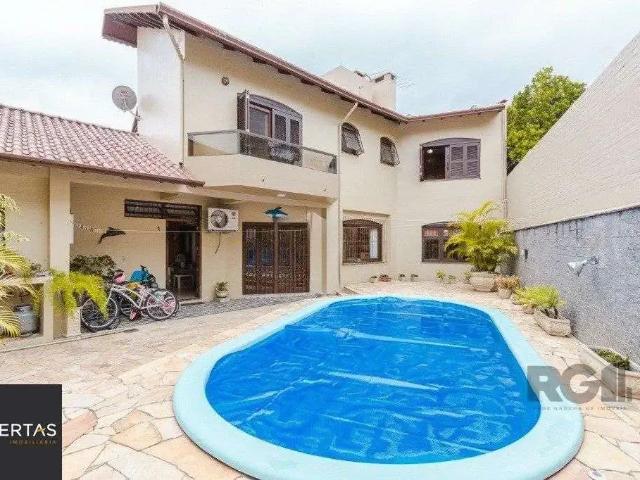 Casa / Sobrado para Venda em Porto Alegre/RS Morro Santana 4 Quartos