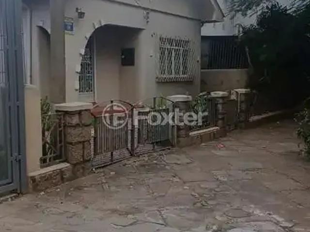 Casa / Sobrado para Venda em Porto Alegre/RS Navegantes 3 Quartos