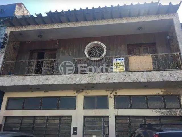 Casa / Sobrado para Venda em Porto Alegre/RS Navegantes 3 Quartos