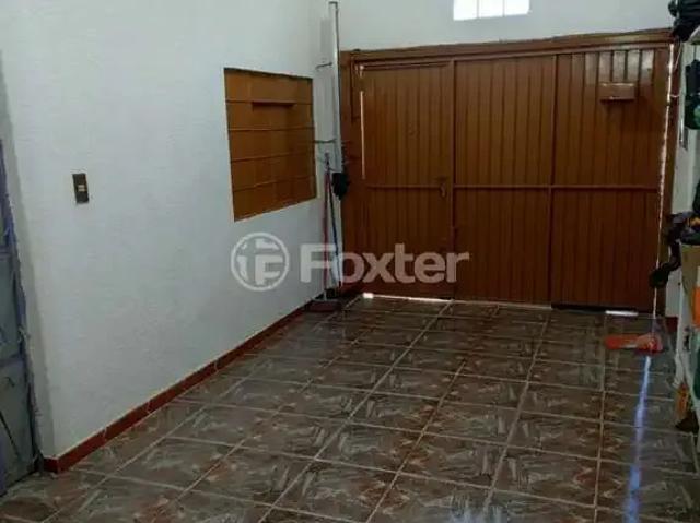 Casa / Sobrado para Venda em Porto Alegre/RS Navegantes 3 Quartos