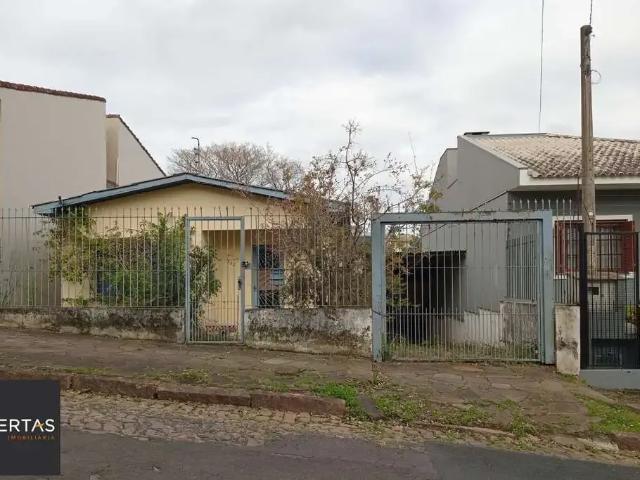 Casa / Sobrado para Venda em Porto Alegre/RS Nonoai 3 Quartos