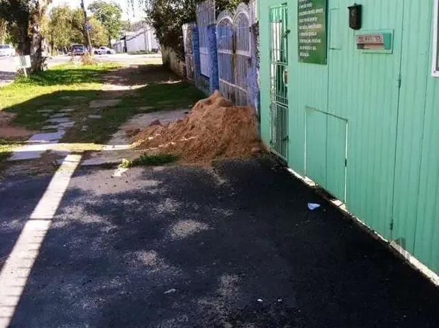 Casa / Sobrado para Venda em Porto Alegre/RS Nonoai 3 Quartos