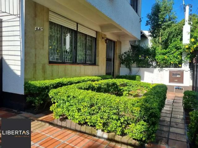 Casa / Sobrado para Venda em Porto Alegre/RS Nonoai 3 Quartos