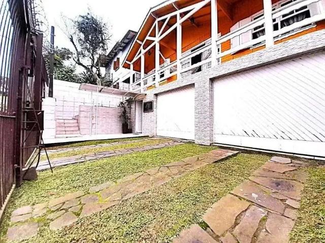 Casa / Sobrado para Venda em Porto Alegre/RS Nonoai 3 Quartos