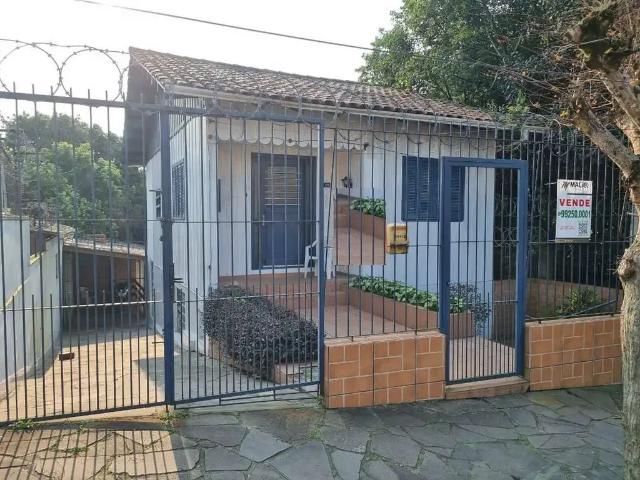 Casa / Sobrado para Venda em Porto Alegre/RS Nonoai 3 Quartos