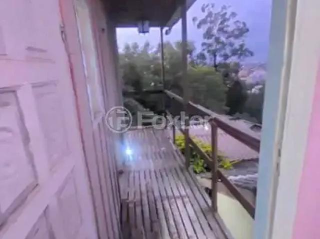 Casa / Sobrado para Venda em Porto Alegre/RS Nonoai 3 Quartos