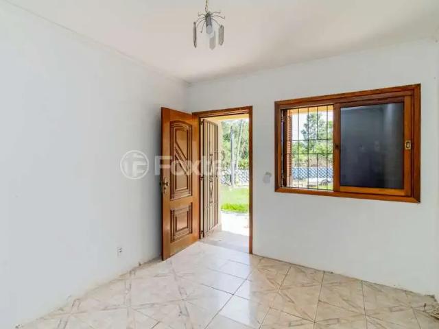 Casa / Sobrado para Venda em Porto Alegre/RS Nonoai 3 Quartos