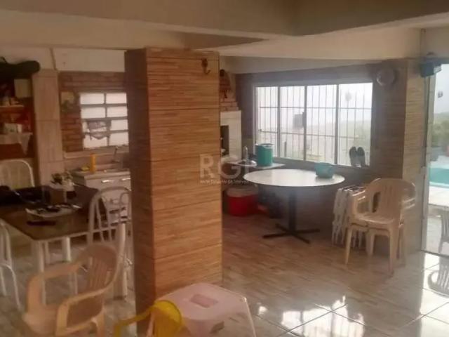 Casa / Sobrado para Venda em Porto Alegre/RS Nonoai 5 Quartos