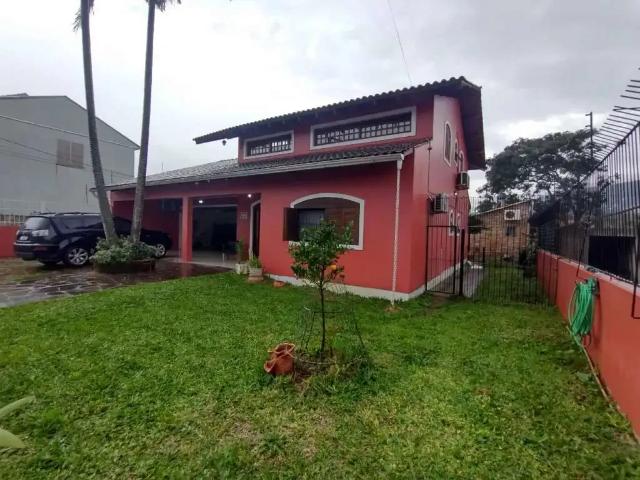 Casa / Sobrado para Venda em Porto Alegre/RS Partenon 4 Quartos