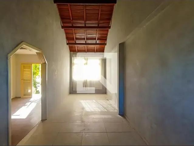 Casa / Sobrado para Venda em Porto Alegre/RS Partenon 4 Quartos