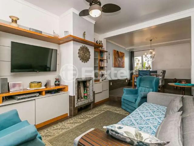 Casa / Sobrado para Venda em Porto Alegre/RS Partenon 4 Quartos