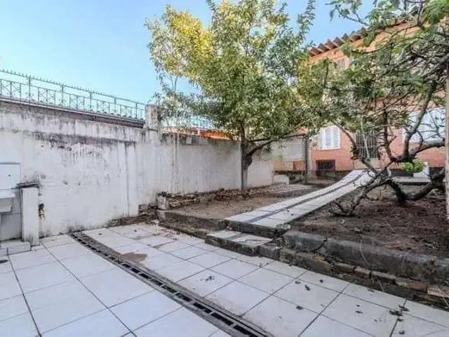 Casa / Sobrado para Venda em Porto Alegre/RS Partenon 4 Quartos