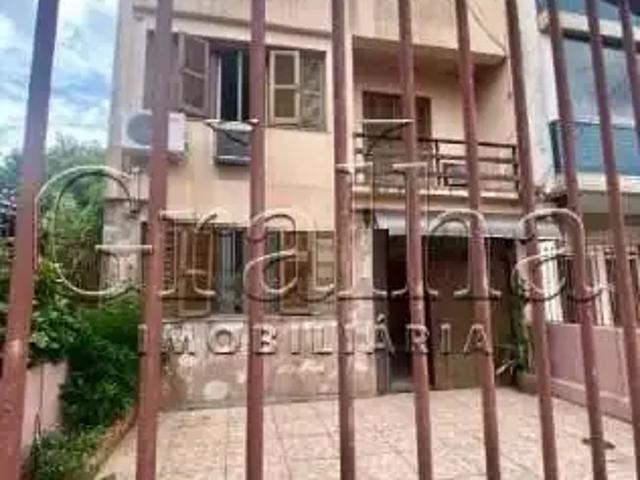 Casa / Sobrado para Venda em Porto Alegre/RS Partenon 4 Quartos