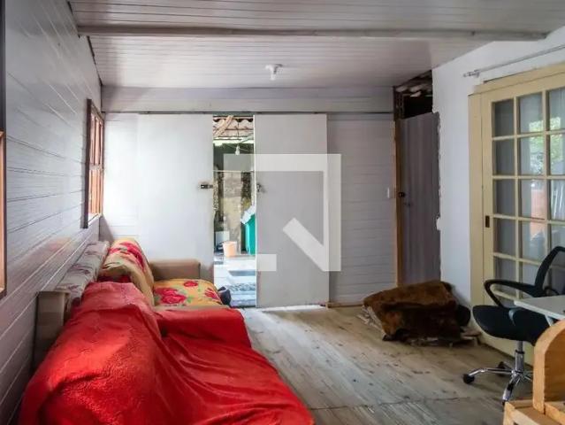 Casa / Sobrado para Venda em Porto Alegre/RS Partenon 4 Quartos