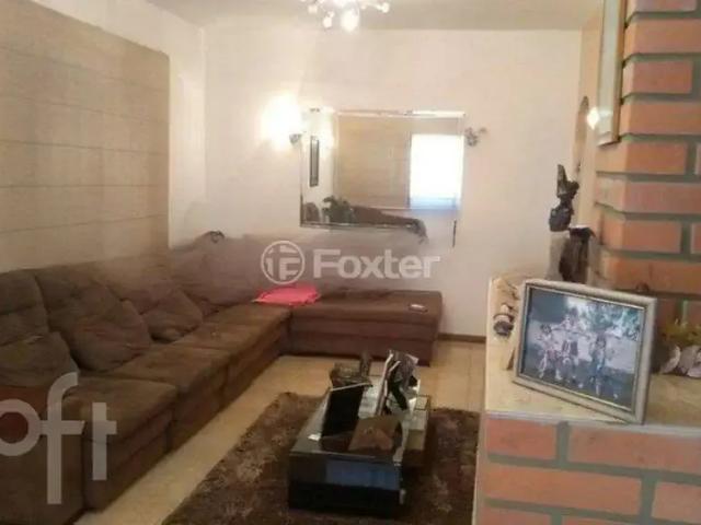 Casa / Sobrado para Venda em Porto Alegre/RS Partenon 4 Quartos