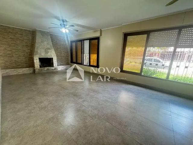 Casa / Sobrado para Venda em Porto Alegre/RS Partenon 4 Quartos
