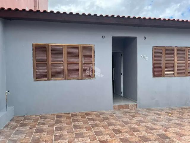 Casa / Sobrado para Venda em Porto Alegre/RS Partenon 4 Quartos