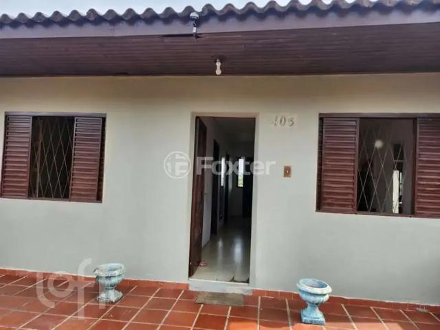 Casa / Sobrado para Venda em Porto Alegre/RS Partenon 4 Quartos